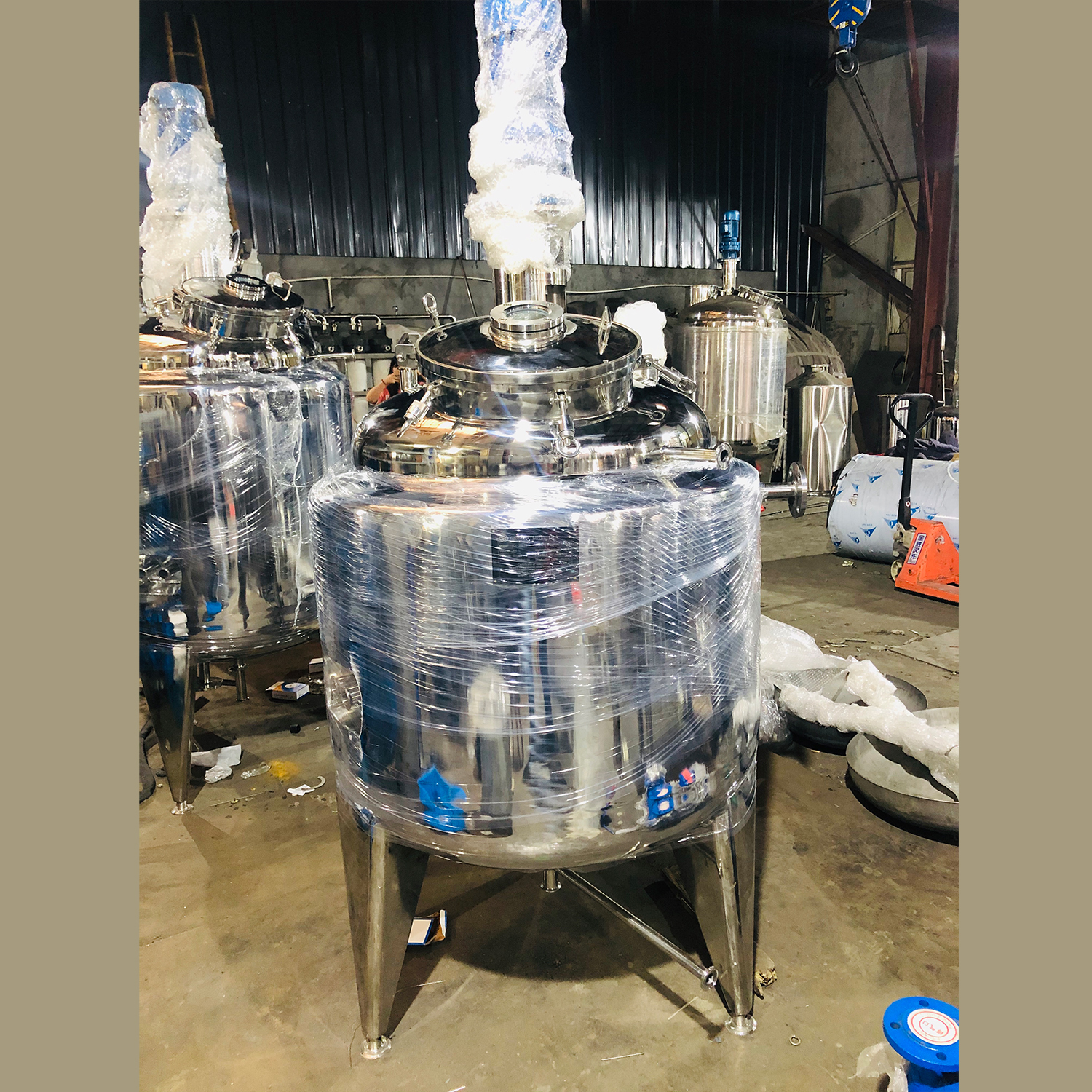 Stainless Steel SS304 Sanitary Food Grade Cooling Jacket Tanks with ...